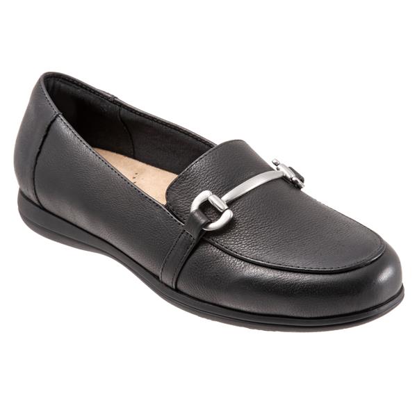 Donelle | Trotters: We Fit Your Style